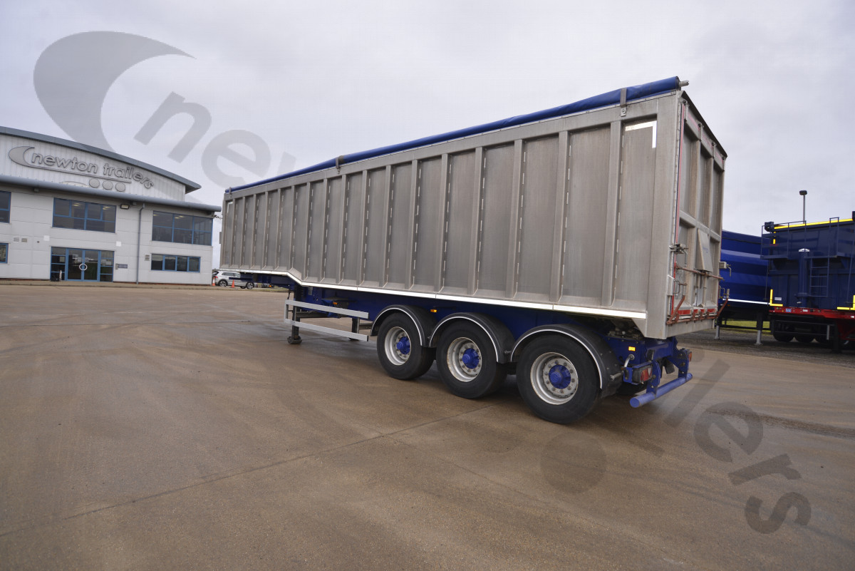 Used 2019 SDC/Newton Trailers Monocoque Square Shape Tipping Trailer